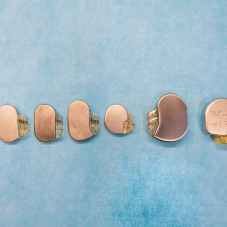 Scientists devise a battery-free pacemaker that can be absorbed by the ...