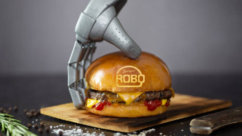 The first robot burger chef in the world is slinging meat near NYC ...