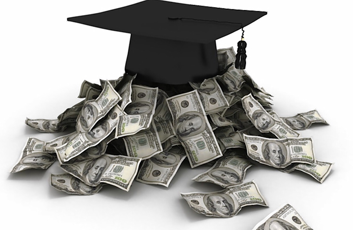 This Year s College Grads Think They ll Earn Over 100 000 From Their This Year s College Grads Think They ll Earn Over 100 000 From Their