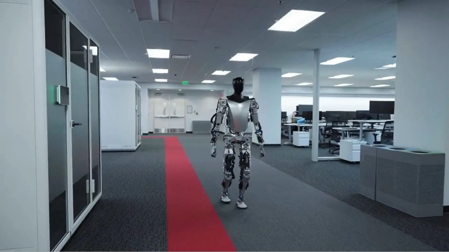 Elon Musk Sets Ambitious Timeline for Tesla’s Humanoid Robots: Optimus ...